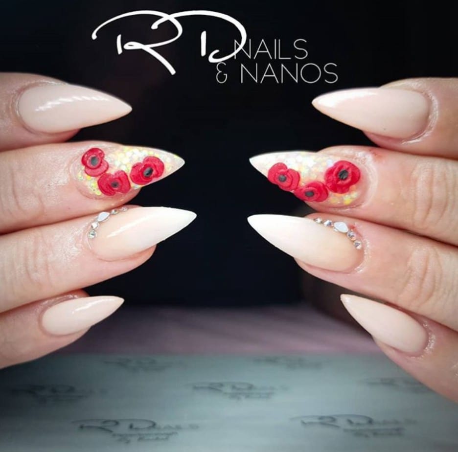 Remembrance Day nail designs