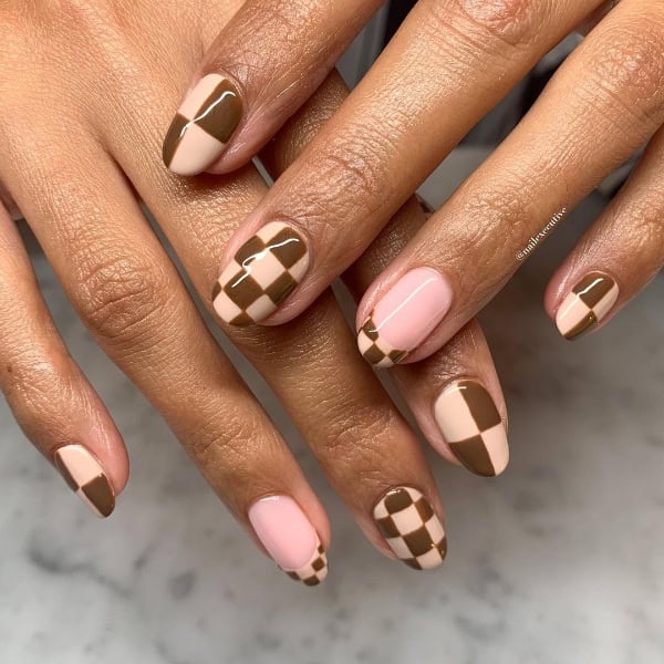 Checkerboard nails - Scratch Magazine