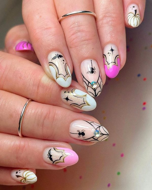 40 fang-tastic French tip nail ideas for Halloween - Scratch