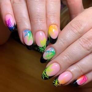 40 fang-tastic French tip nail ideas for Halloween - Scratch