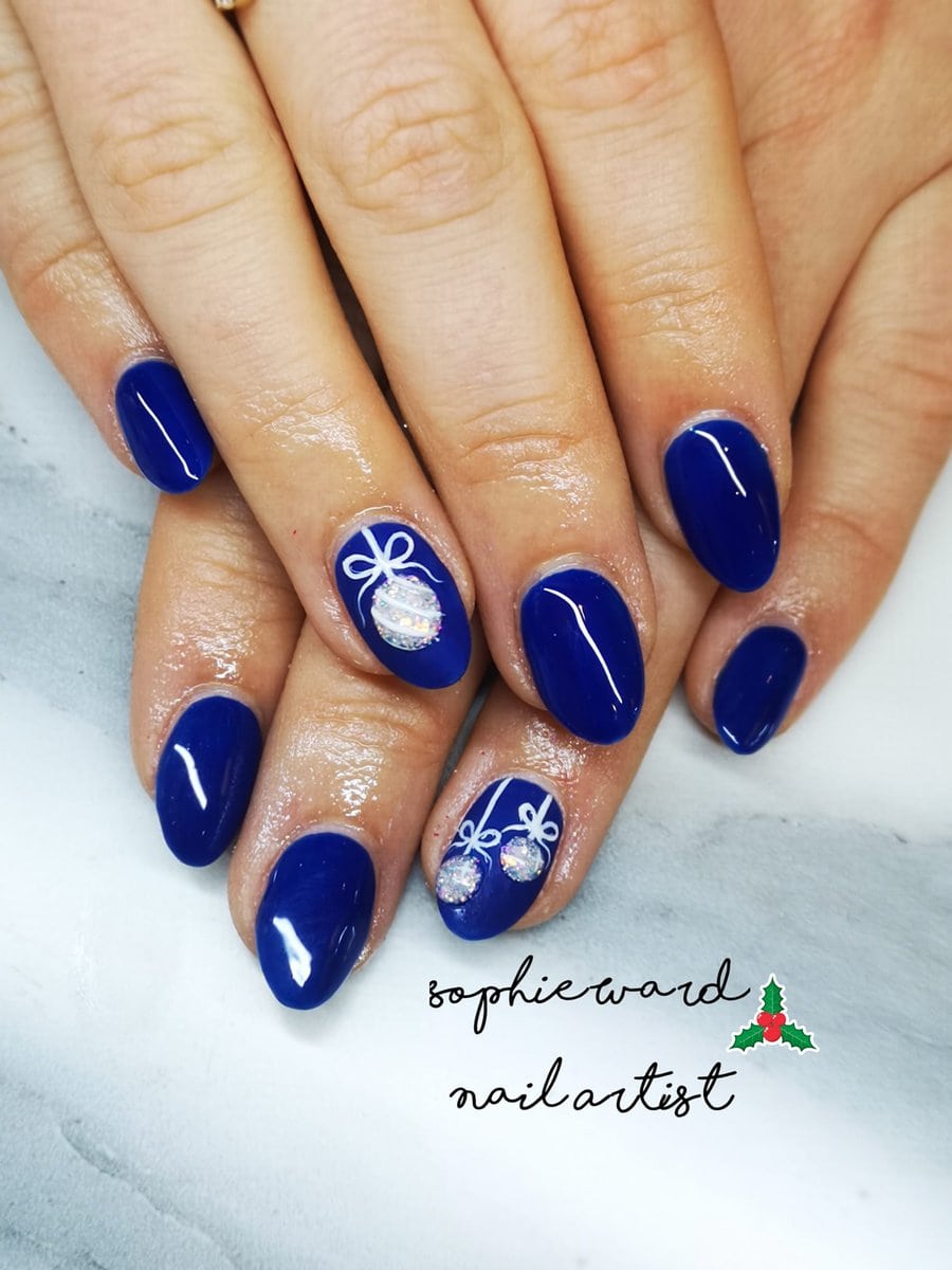 #ShowScratch Creative Challenge: 3D Christmas nails