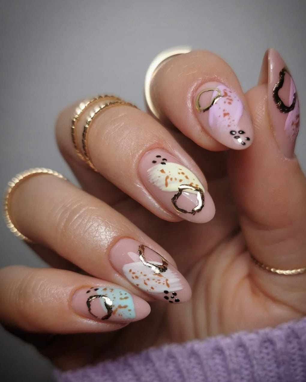 35 Mini Egg nail styles to drool over this Easter – Scratch