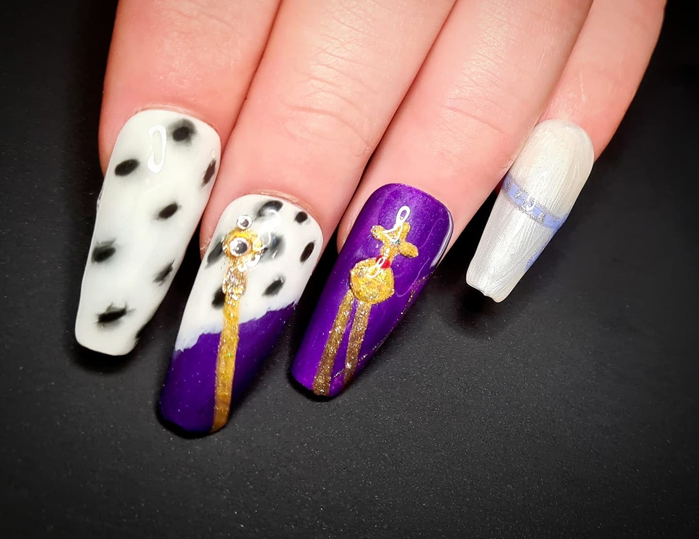 King's Coronation nails: #ShowScratch Creative Challenge - Scratch
