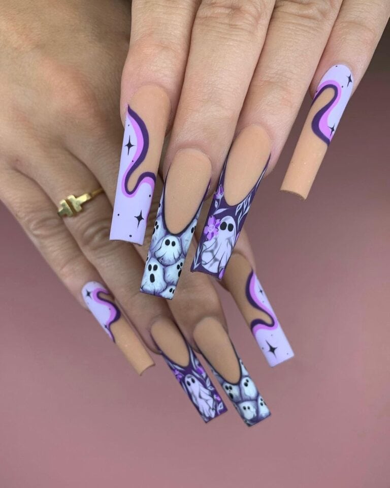 40 fang-tastic French tip nail ideas for Halloween - Scratch