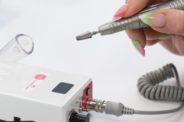 E-files: Understanding use, RPM, torque & more – Scratch