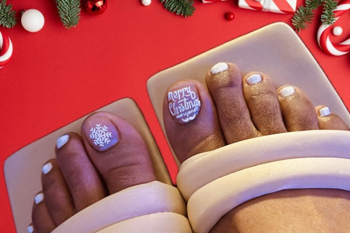Christmas pedicure store