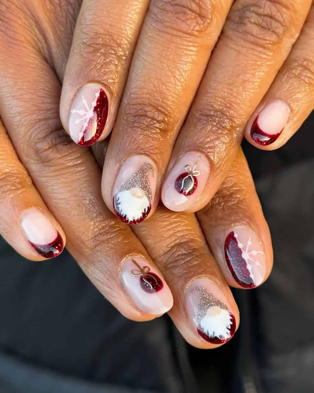 30 adorable Christmas gonk nail ideas you'll want to try - Scratch