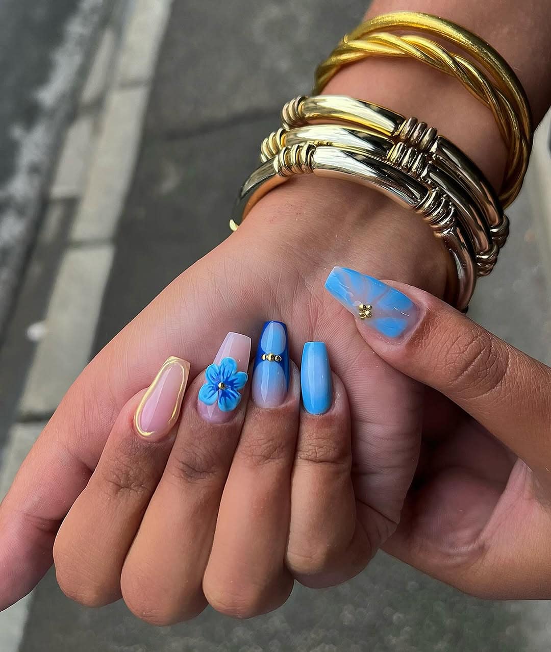 50 blue nail art designs that are blue-tifully chic - Scratch
