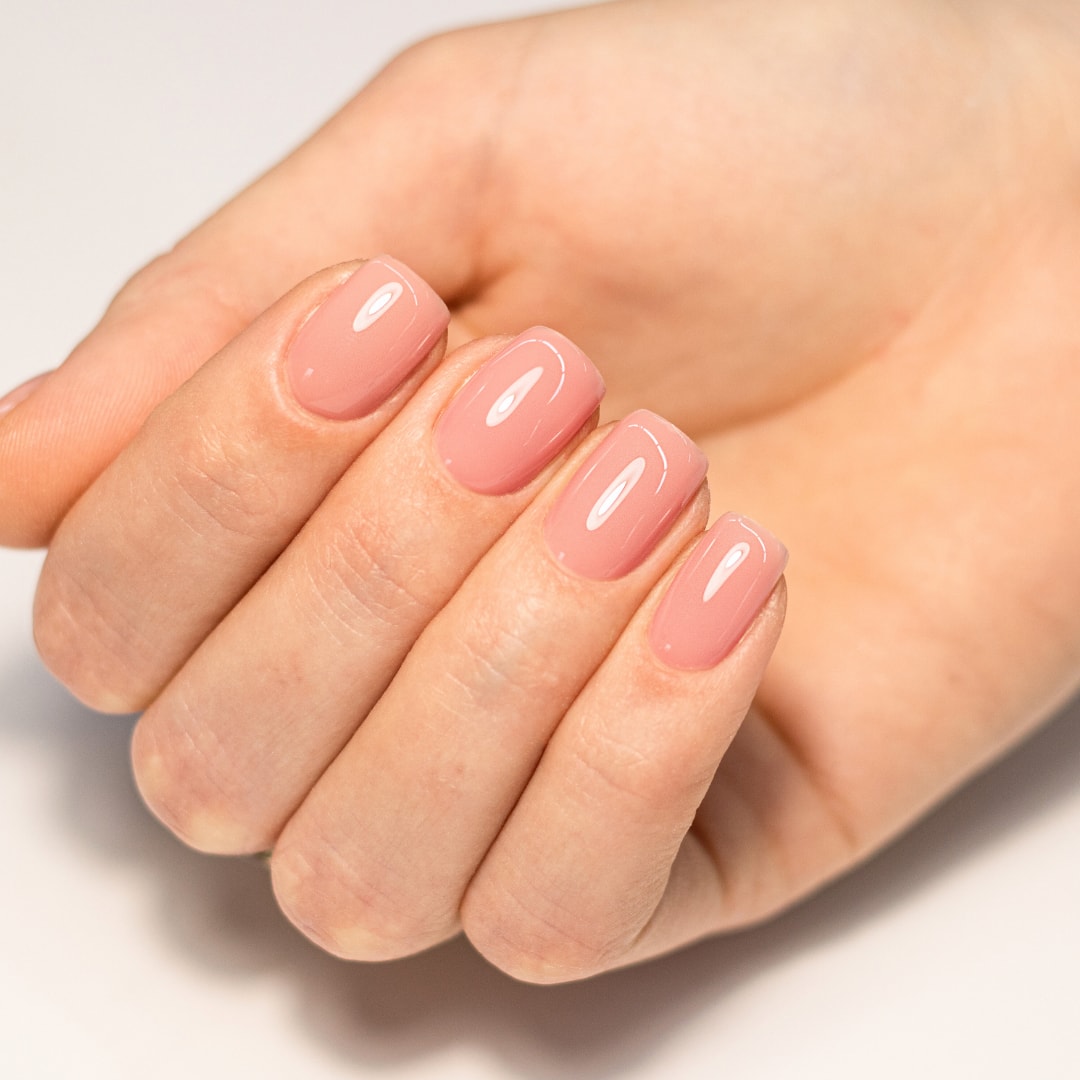 Build shape & add length to nails with 8 Hema-free Zero Builder Gel ...