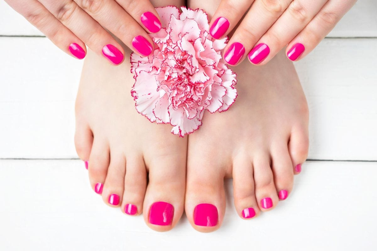 80 pretty pedicure designs to inspire you this sandal season – Scratch