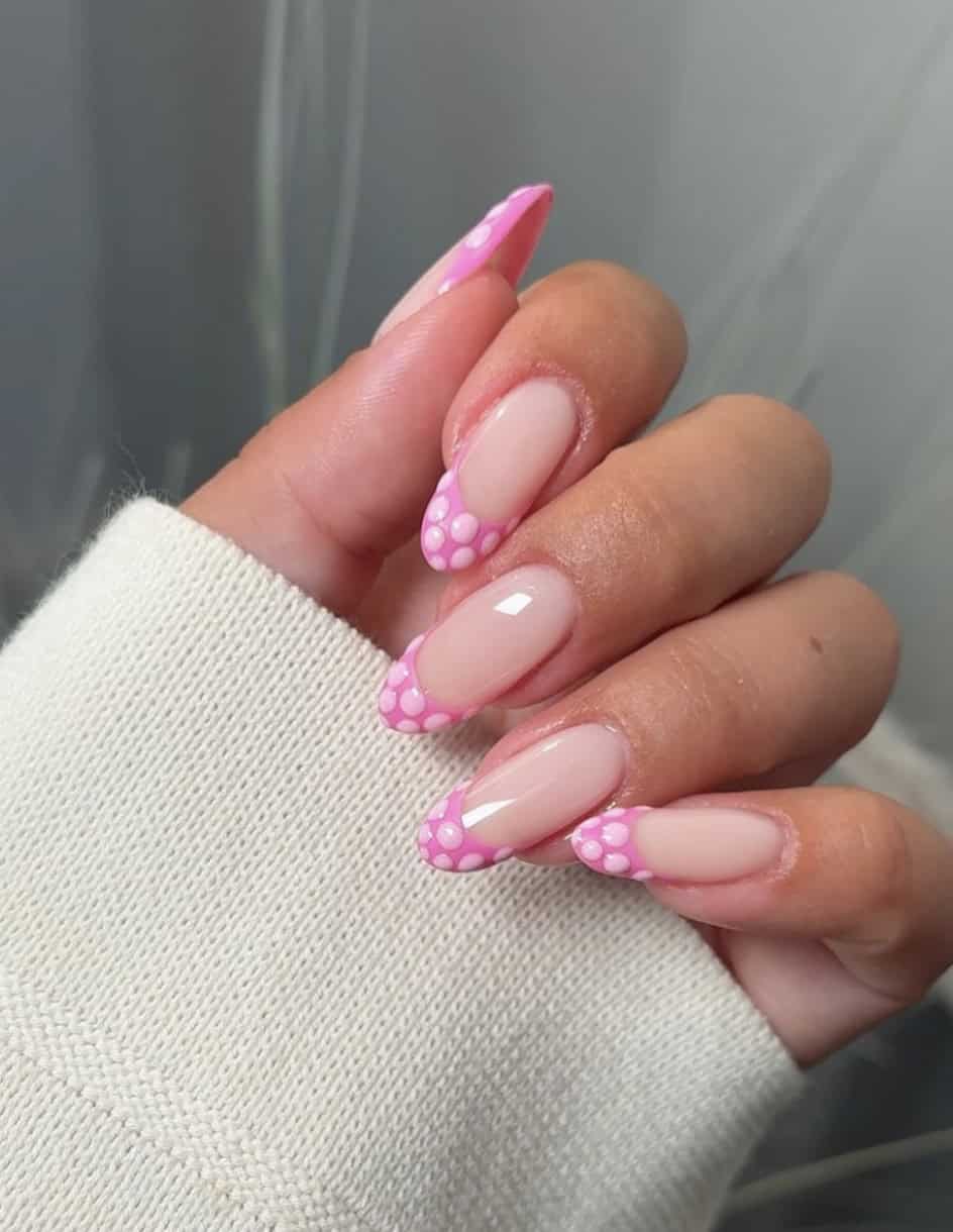 30 polka dot nails: 2025’s celebrity-approved nail art trend – Scratch