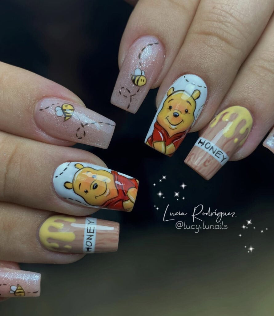 24 Winnie the Pooh nail designs that are sweet as honey - Scratch